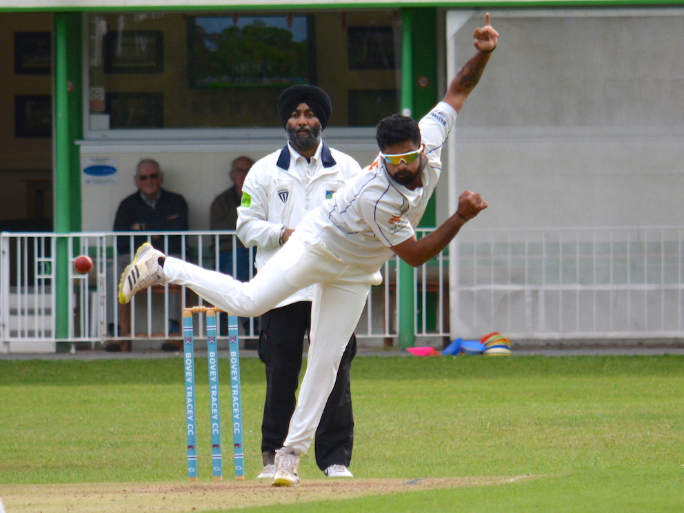 Tolchards Devon Cricket League - Devon Cricket