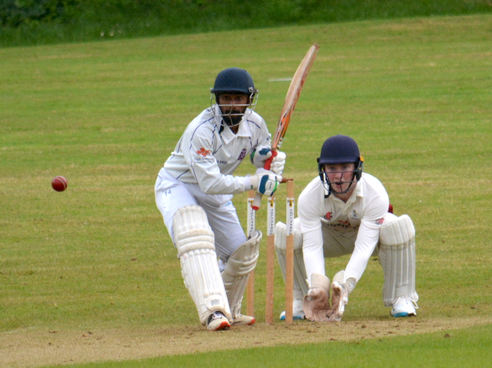 Dinesh and Deshan (pictured) bat Cullompton into dominant position ...