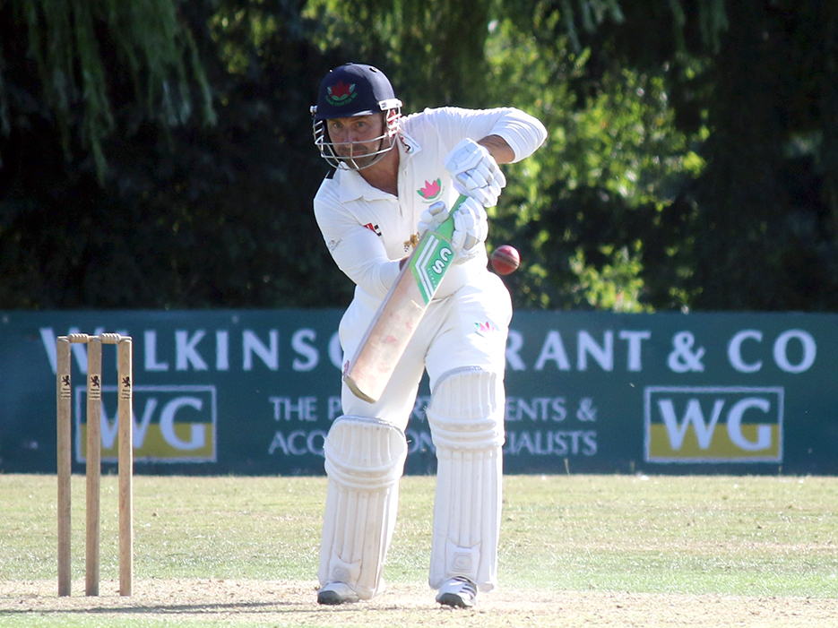 Exmouth bring Plymouth's winning run to grinding halt + Riaz ...