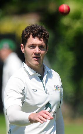 Kerton heads list of new signings attracted by Plymstock's promotion ...